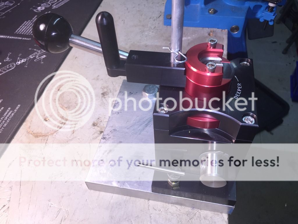 Competition Primer Seater